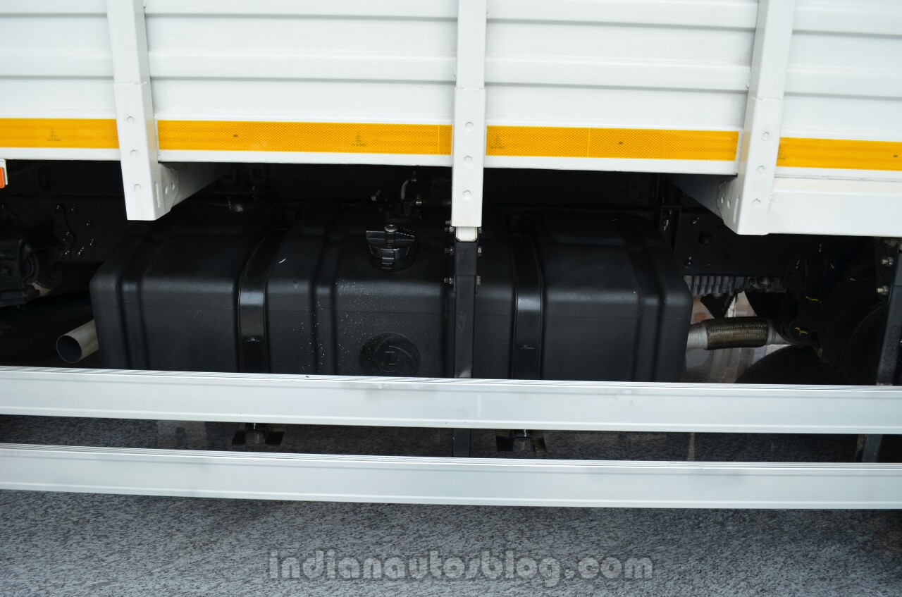 Ashok Leyland BOSS LX fuel tank