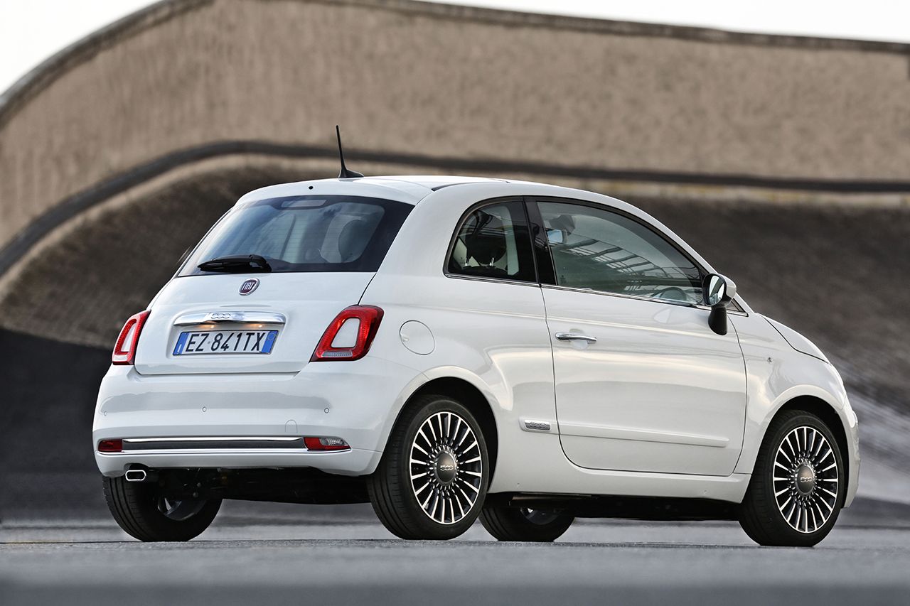 2016 Fiat 500 facelift Unveiled With 1 800 Changes