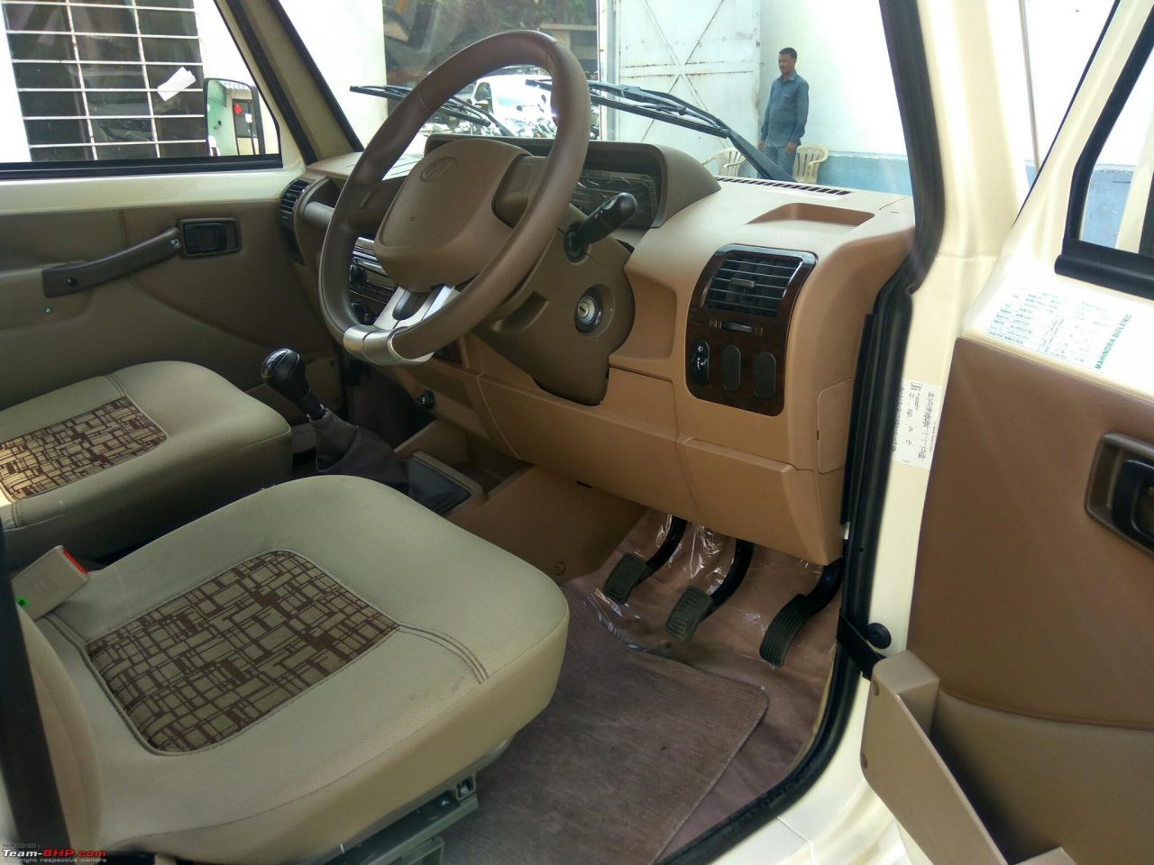 Mahindra Bolero Stinger Interior