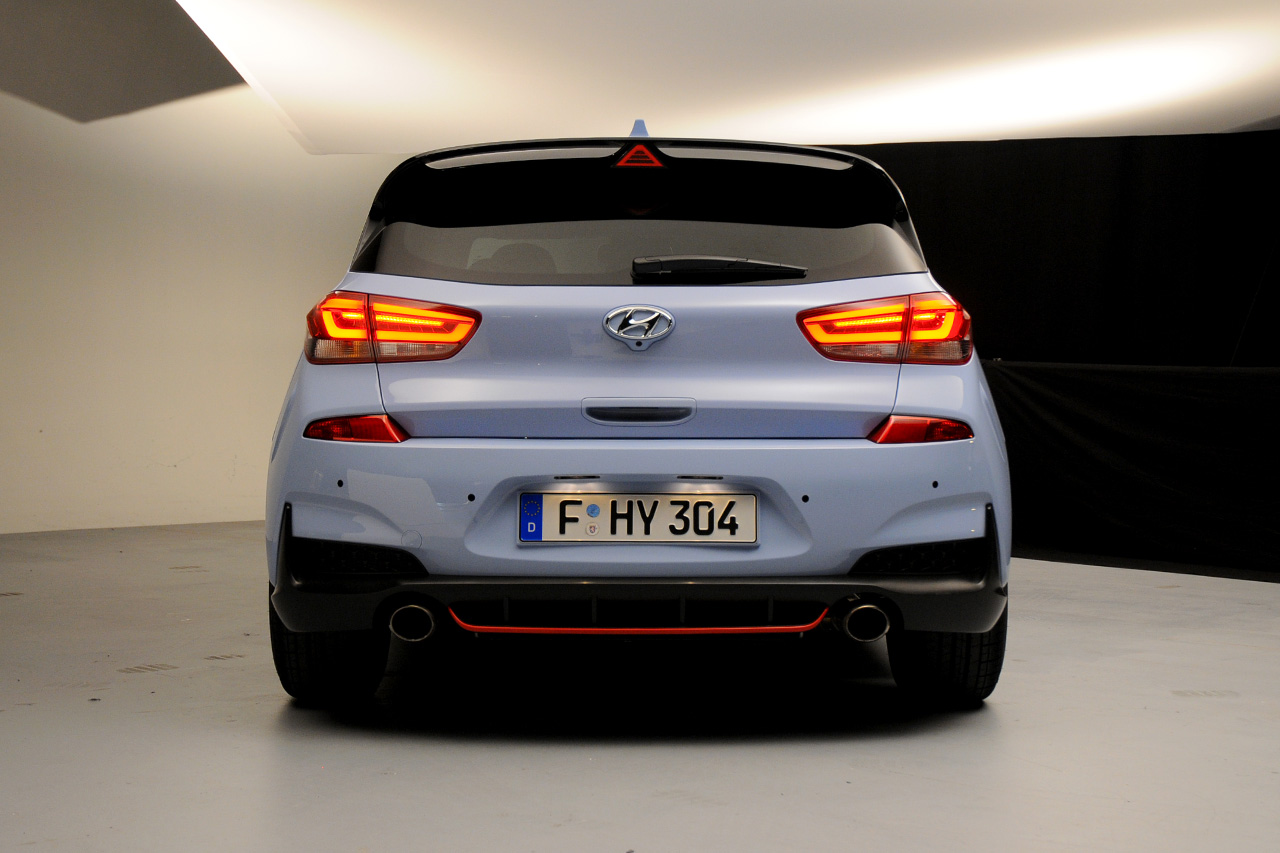 Hyundai i30 N rear