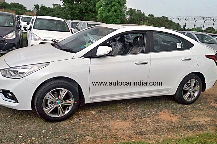 Hyundai Verna 2017 Polar White colour side view