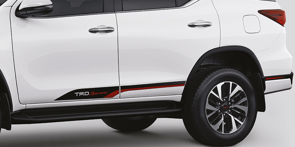 Toyota Fortuner TRD Sportivo side sticker