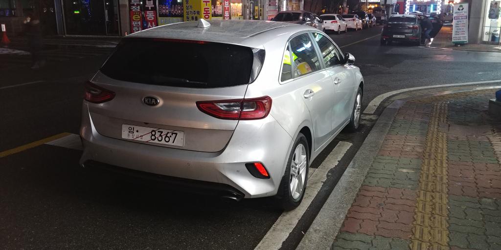 2018 Kia Cee’d spied completely undisguised