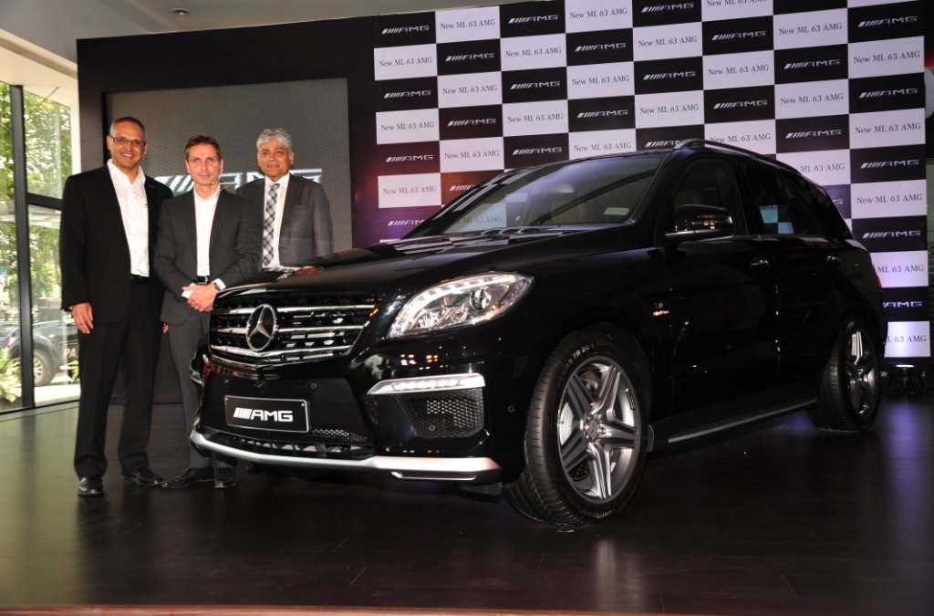 Ml63 Amg New Mercedes Benz ML63 AMG Revealed Pictures | Evo