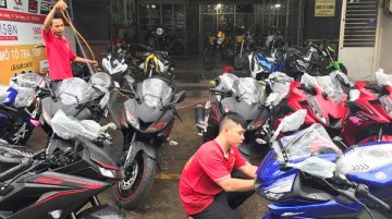 yamaha r15 ohlins special edition launched at idr 32 8 million ...