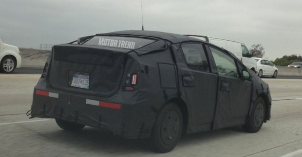 2015 Toyota Prius will get AWD among other new features