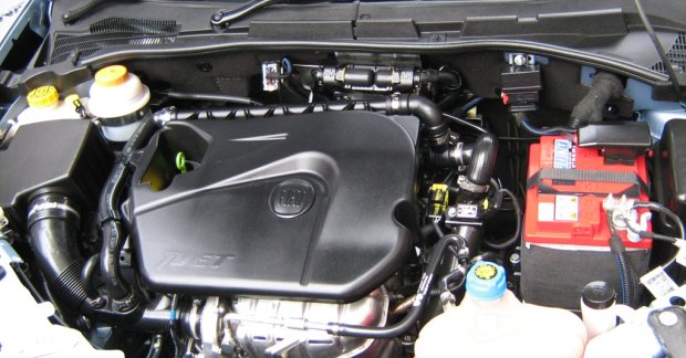 Fiat Linea T-Jet to be relaunched on June 10th?