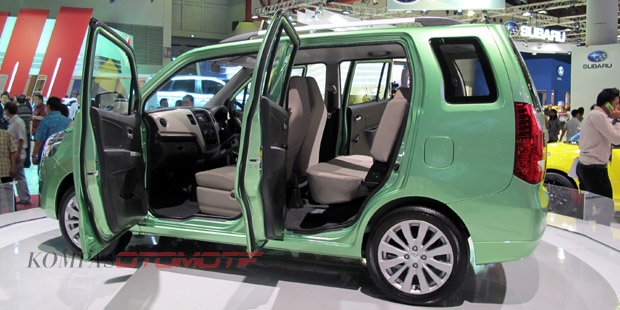 Three-row Suzuki Wagon R could be launched in 2014