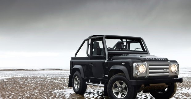 2017 Land Rover Defender to spawn pick-up variant