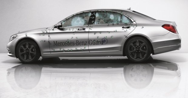 2015 Mercedes S Class Guard's winshield weighs 135 kg