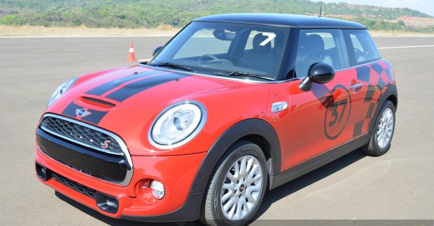 Mini Cooper S launched in India at INR 34.65 lakhs