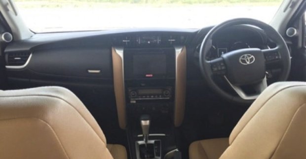 2016 Toyota Fortuner complete interior, exterior revealed
