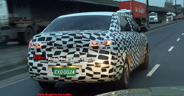 2016 Chevrolet Cobalt caught testing, launch in October