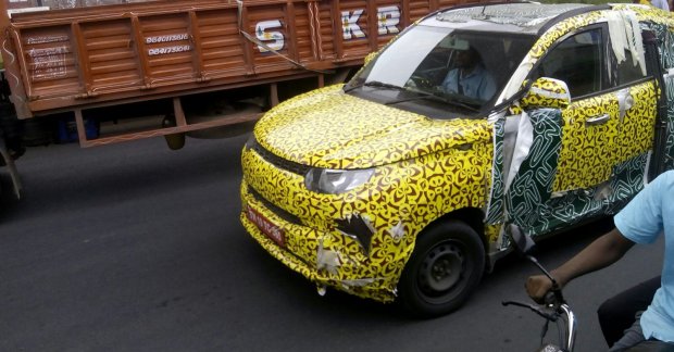 Mahindra S101 (XUV100/KUV100) spotted with less cammo