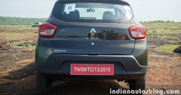 Renault Kwid 1.0L variant to offer ABS and dual airbags