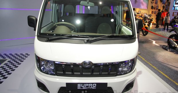 Mahindra Supro Electric - Auto Expo 2016 live