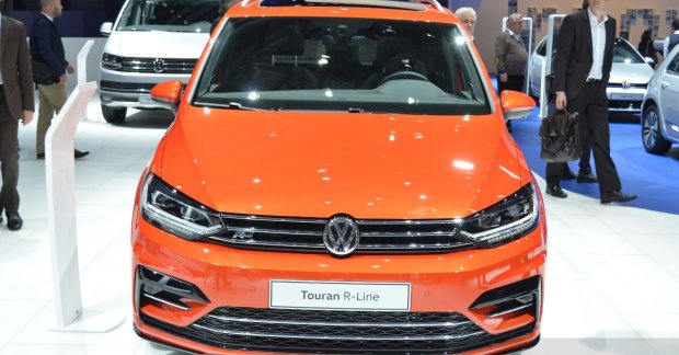 VW Touran R-Line - Geneva Motor Show Live