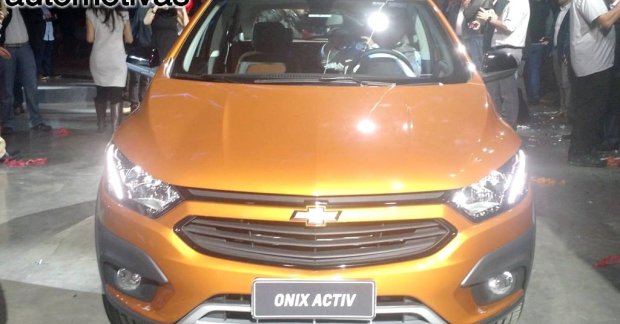 Chevrolet Onix Activ, Chevrolet Onix facelift - In Images