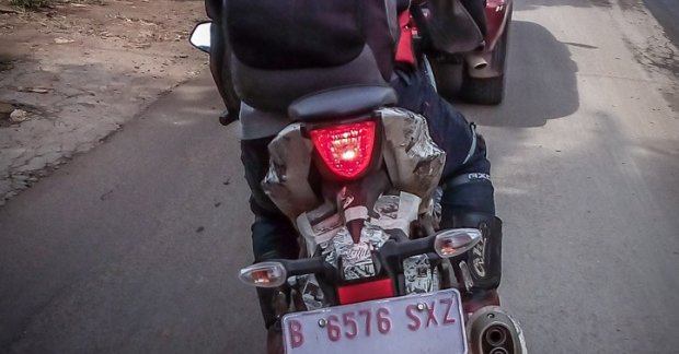 2017 Suzuki GSX150R shows its taillight design