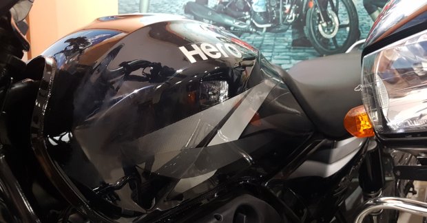 2017 Hero Splendor Pro BSIV reaches dealerships