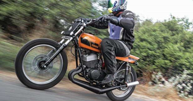 Custom Yamaha RD350 Sun chaser by JC Moto