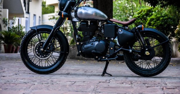 Royal Enfield Classic 500 ‘RE-500 Basic’ by Rajputana Customs
