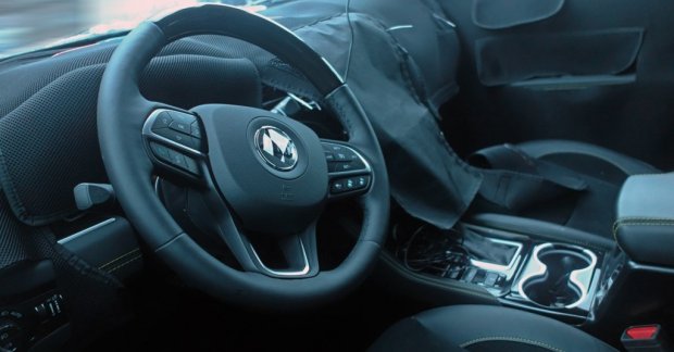 Jeep Grand Commander (Jeep 7-seat SUV)’s interior spied