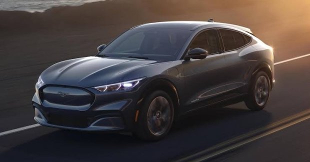 Ford Mustang Mach-E all-electric SUV makes official debut