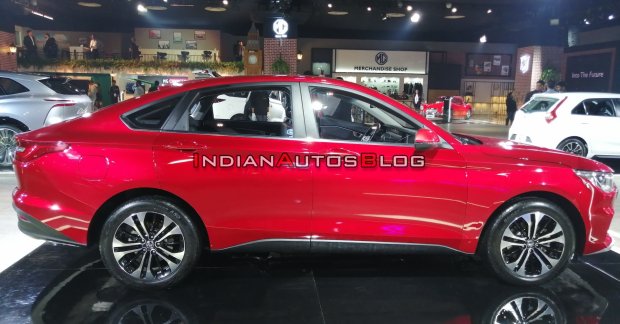 India-bound MG RC6 cross-sedan - Live From Auto Expo 2020