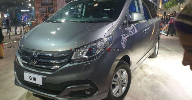 MG G10 premium MPV (Kia Carnival rival) - Live From Auto Expo 2020