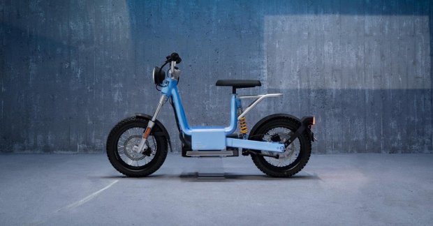 Polestar Releases 2nd Limited Edition of CAKE Makka Electric Moped