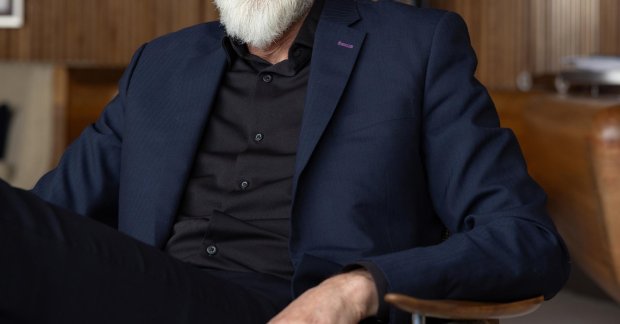 GM Design Chief Michael Simcoe to Retire After 42 Iconic Years