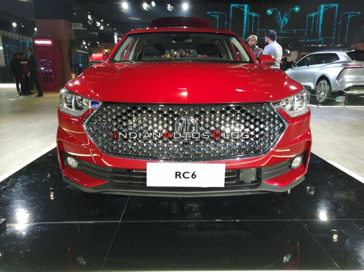 India-bound MG RC6 cross-sedan - Live From Auto Expo 2020