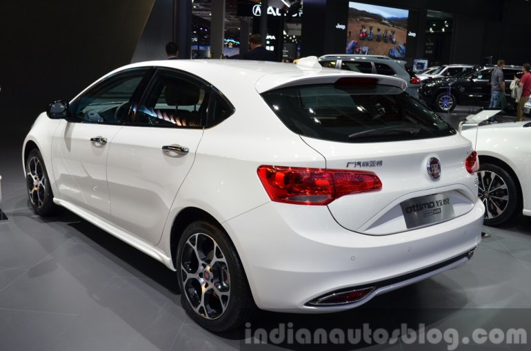 Fiat Ottimo Sport - Features & Specifications [5 pics]